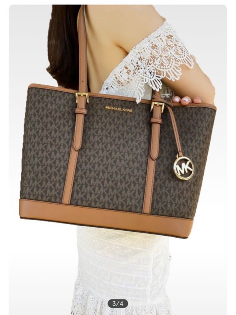 Michael Kors PVC with Leather Large Handbag, Luxury, Bags & Wallets on Carousell