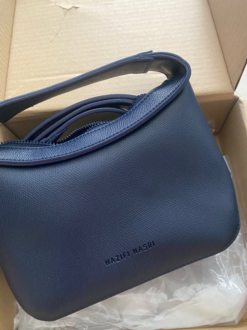 Nazifi nazri shroom bag, Women's Fashion, Bags & Wallets, Shoulder Bags ...