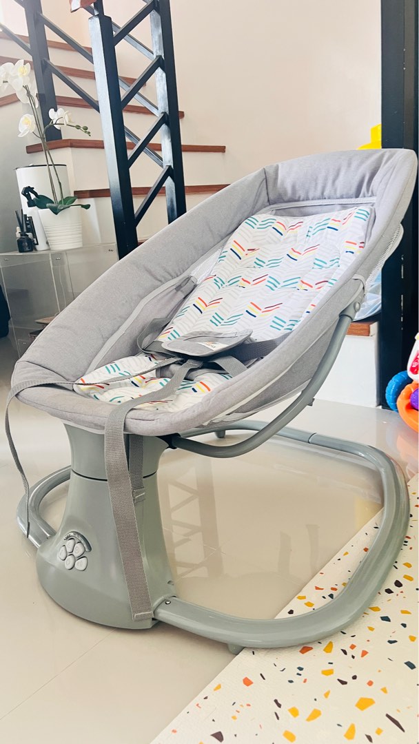 Newborn to Toddler Reclinable Automatic Swing/ Rocker, Babies & Kids ...