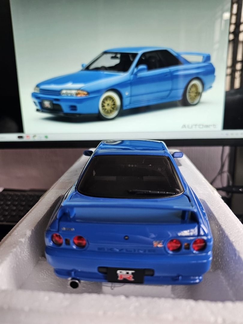 Nissan Skyline GT-R (R32) V-SPEC II Tuned Version 1/18 AUTOART, Hobbies & Toys, Toys & Games on ...
