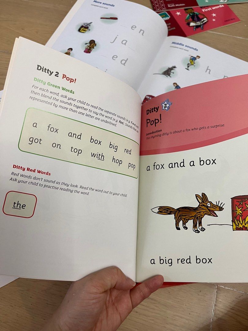 Oxford Read Write Inc. Phonics (pack 2), 興趣及遊戲, 書本 & 文具, 兒童書籍 - Carousell