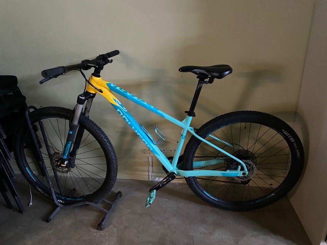 Polygon Xtrada 7 MTB, Sports Equipment, Bicycles & Parts, Bicycles on ...