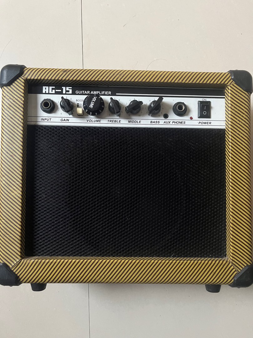 RJ Basic Electric 15w amp, Hobbies & Toys, Music & Media, Musical ...