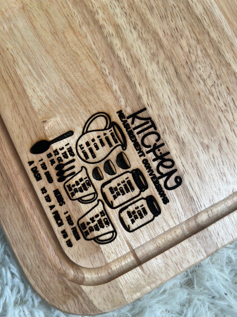 Rubber wood chopping board 28 cm x28 cm new with special engraved ...