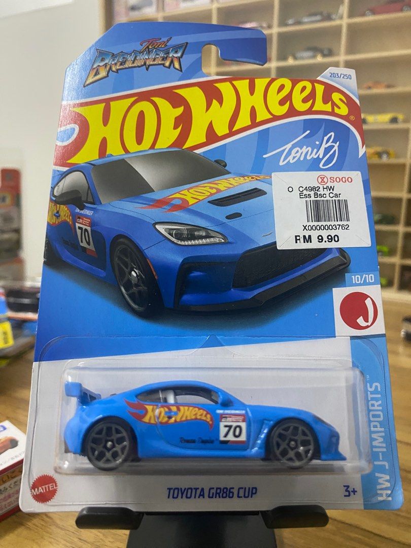 TOYOTA GR86 CUP - HOTWHEELS, Hobbies & Toys, Toys & Games on Carousell