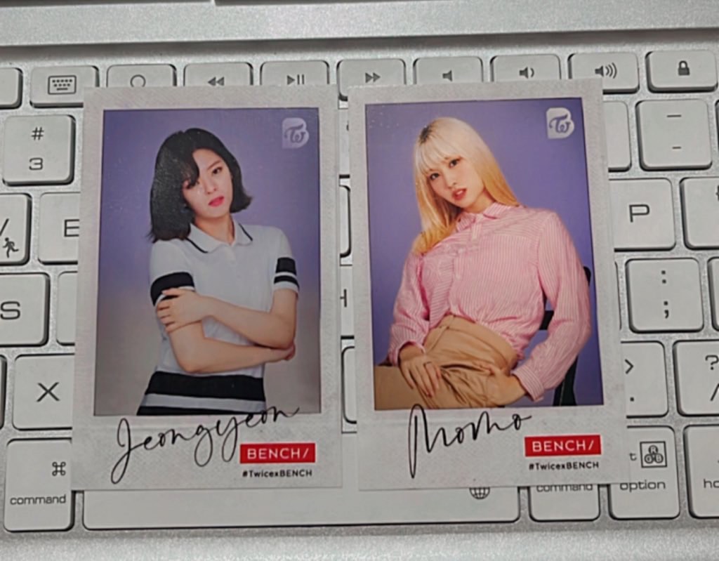 TWICE BENCH VER. 2 PHOTOCARDS POLAROIDS, Hobbies & Toys, Memorabilia ...