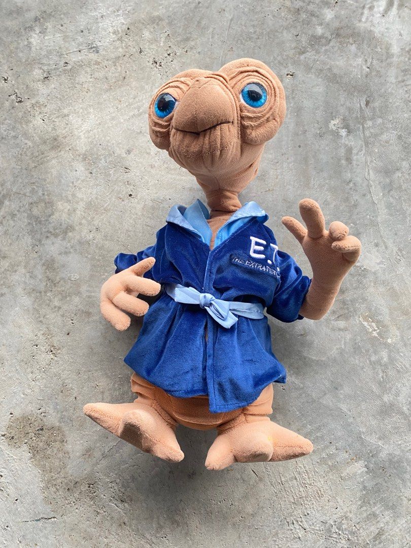 Vintage ET universal studio japan, Hobbies & Toys, Toys & Games on ...