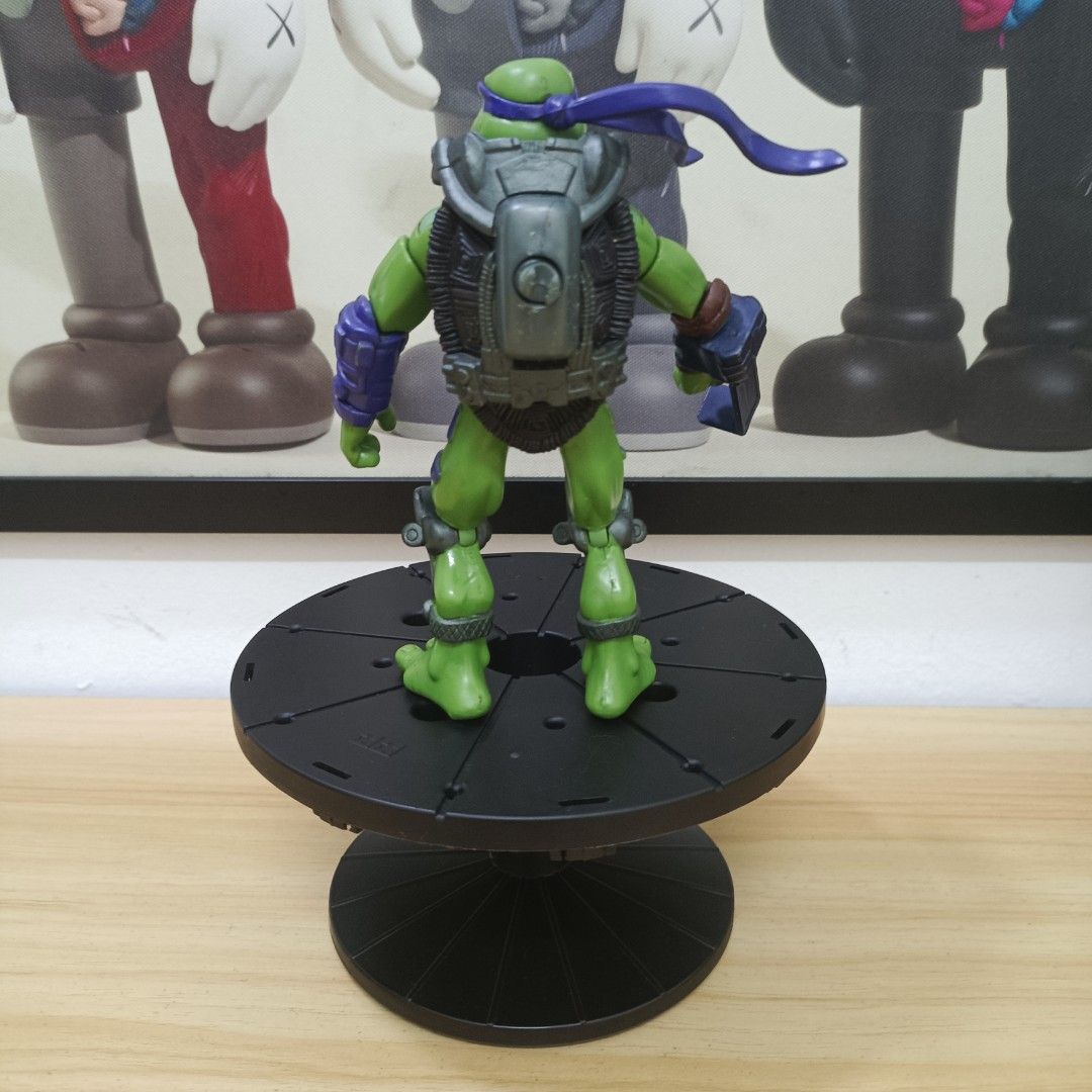 2007 PLAYMATES TMNT ALIEN HUNTER DONATELLO FIGURE COLLECTION, Hobbies ...