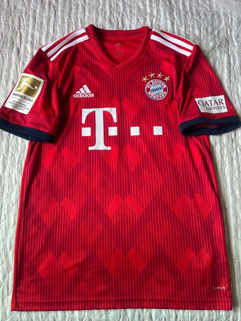 Bayern Munich Home Kit 17/18, Men's Fashion, Activewear on Carousell