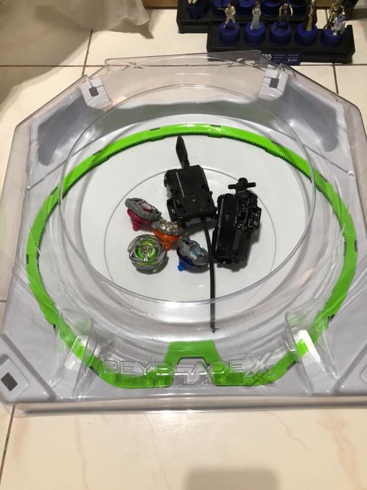 BEYBLADE X SET WITH STADIUM, Hobbies & Toys, Toys & Games on Carousell