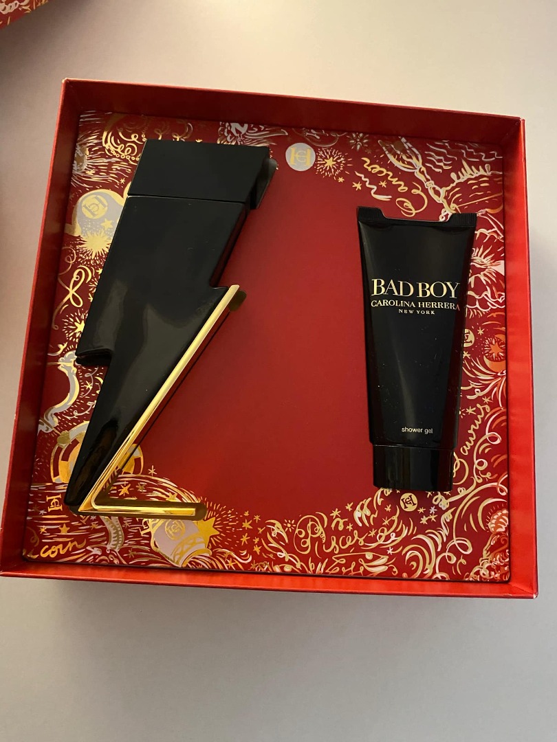 Carolina Herrera Bad Boy Gift Set 100ml, Beauty & Personal Care ...