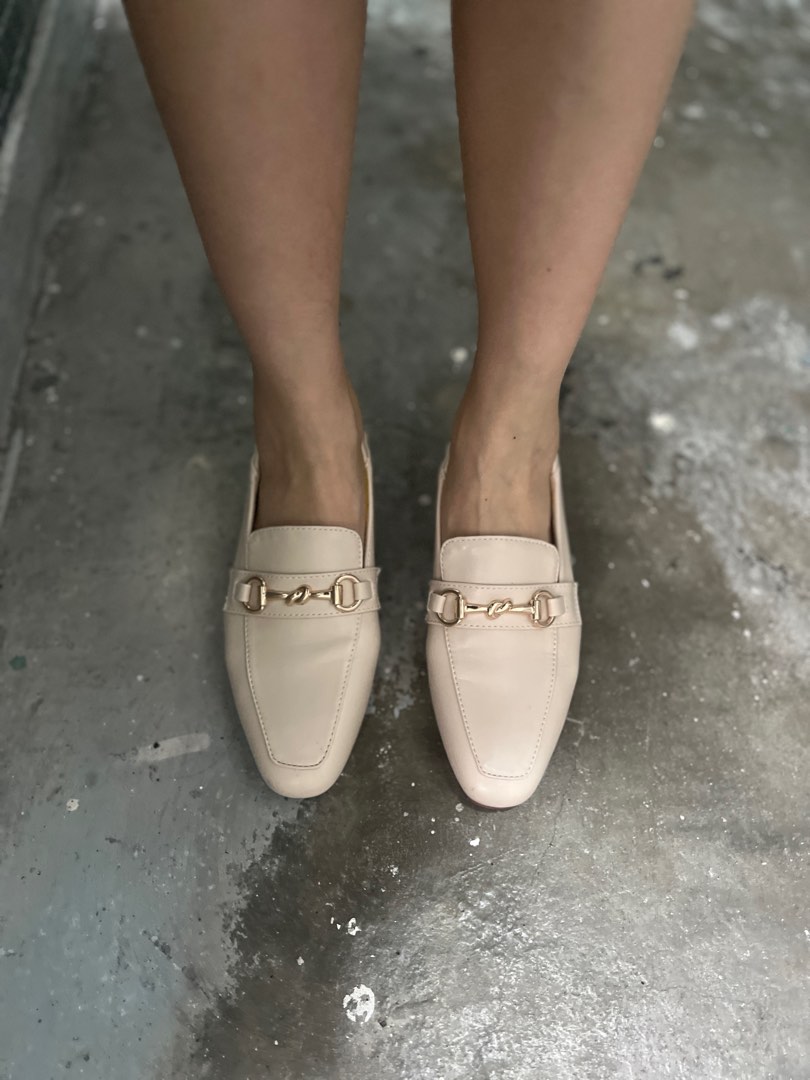 D+AF flat shoes 樂福鞋, 女裝, 鞋, 平底鞋 - Carousell