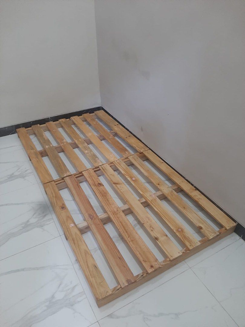 Dipan alas kasur palet kayu jati belanda full pernish, Perabotan Rumah ...