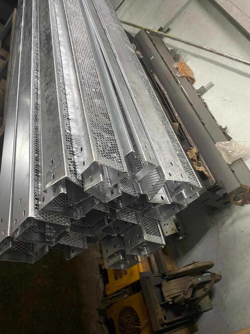 Electrical Cable Ladder type, with wire mesh, Elbow and Tee and angle ...