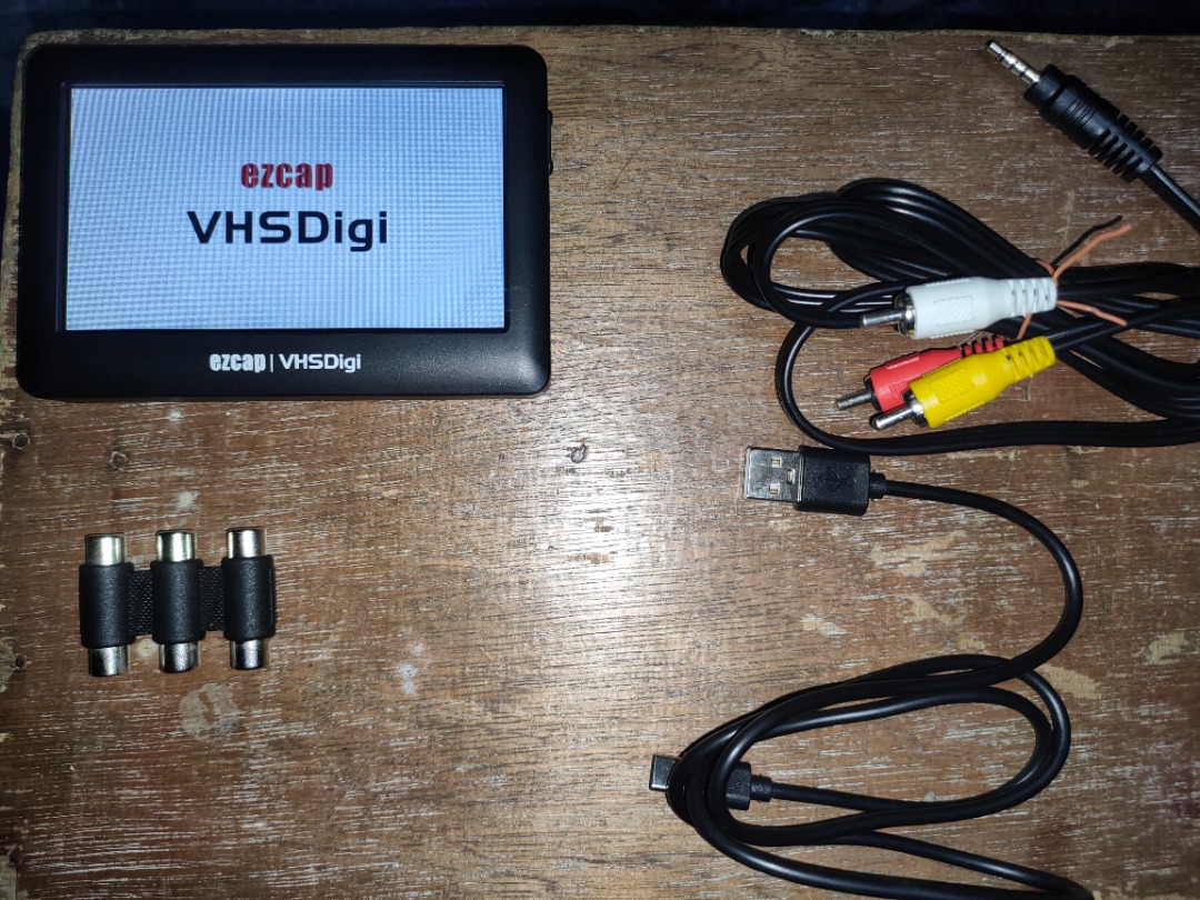 Ezcap VHSTODIGI Recorder For Tapeless Hi8, Mini Dv and VHS Handycams ...