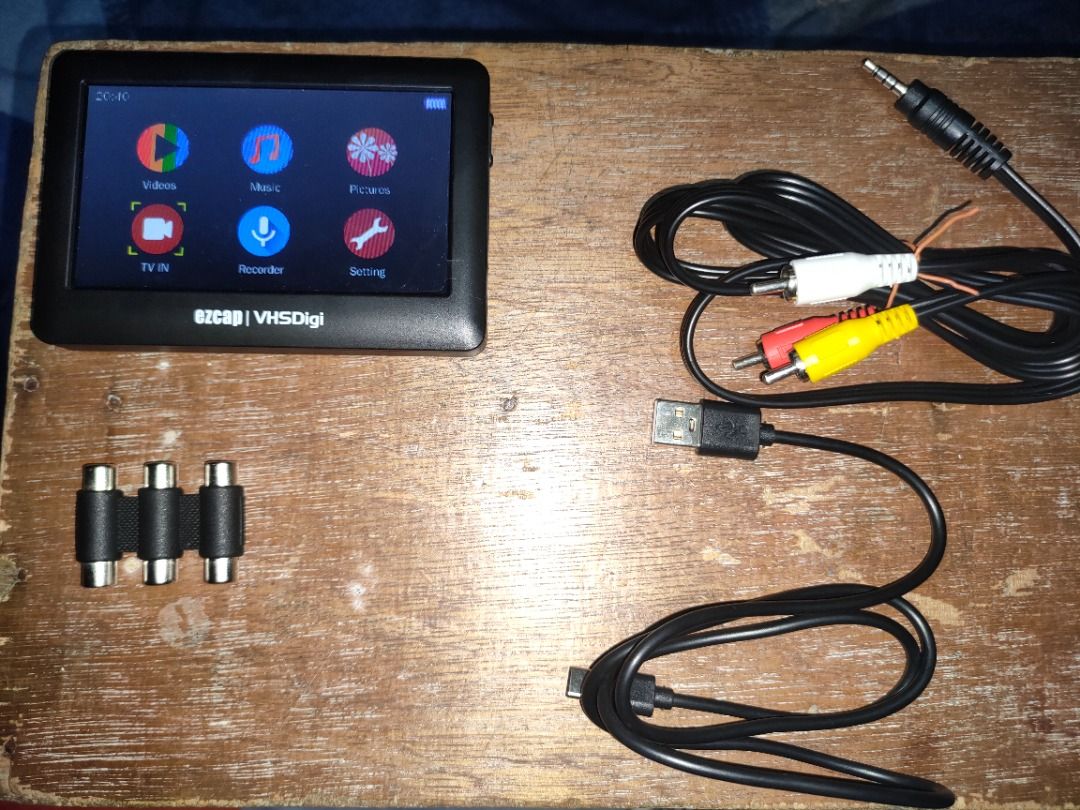 Ezcap VHSTODIGI Recorder For Tapeless Hi8, Mini Dv and VHS Handycams ...