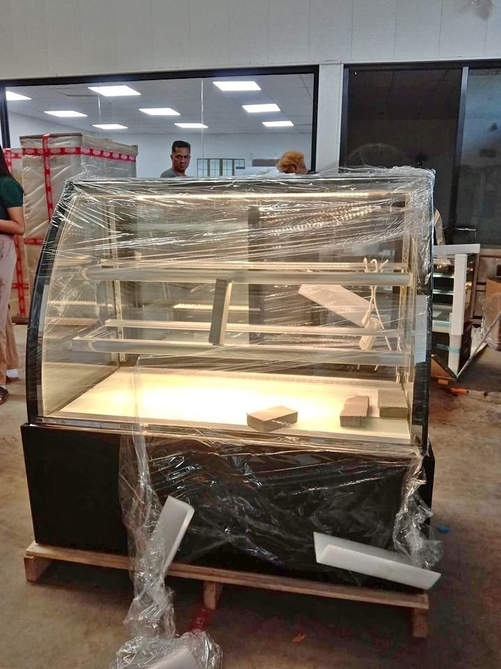 FLOOR TYPE/CURVED TYPE CAKE CHILLER EPA-53, Commercial & Industrial ...