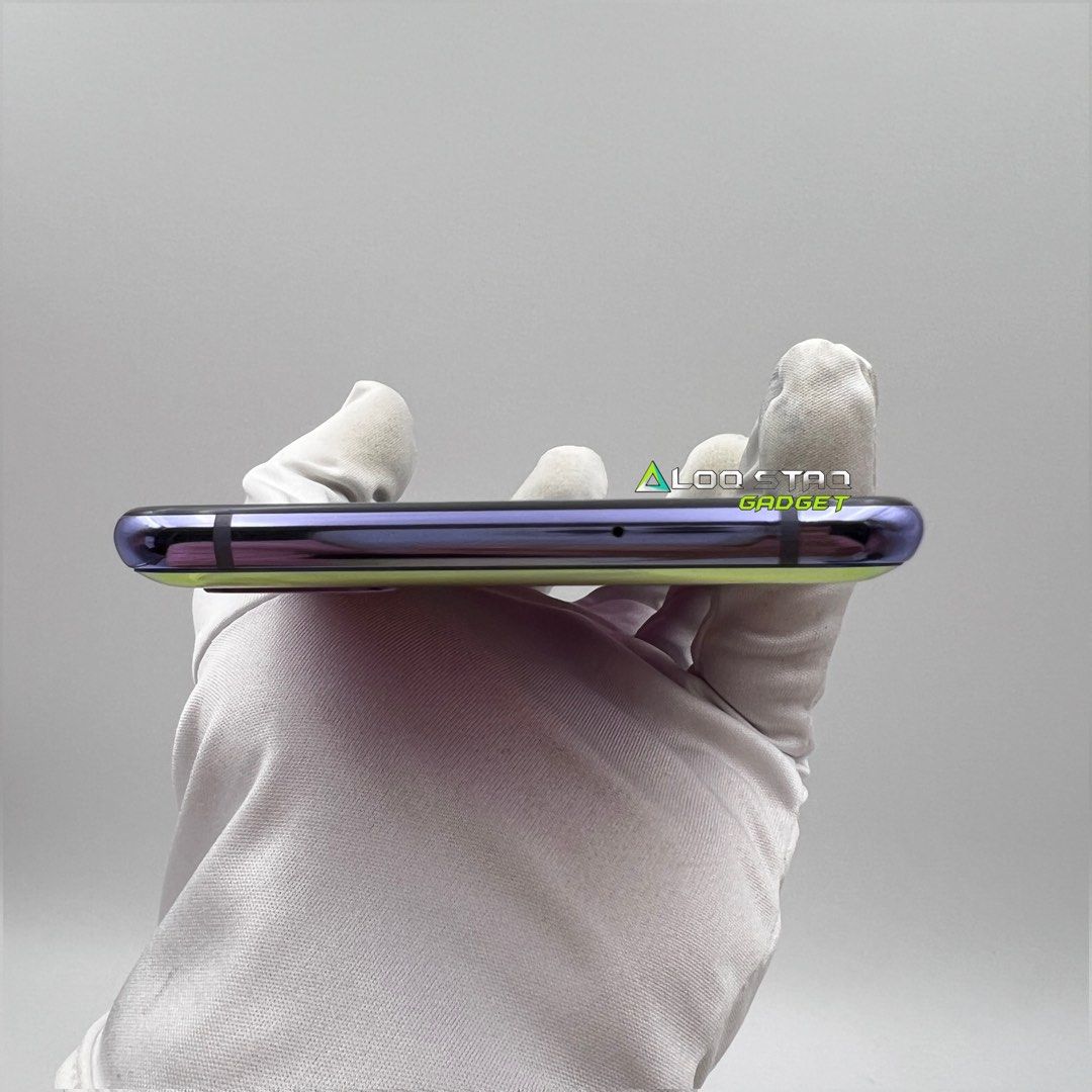 Galaxy Z Flip Mirror Purple 256GB, Mobile Phones & Gadgets, Mobile ...