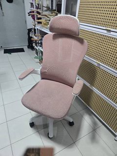 Gaming Chair, Furniture & Home Living, Furniture, Chairs on Carousell