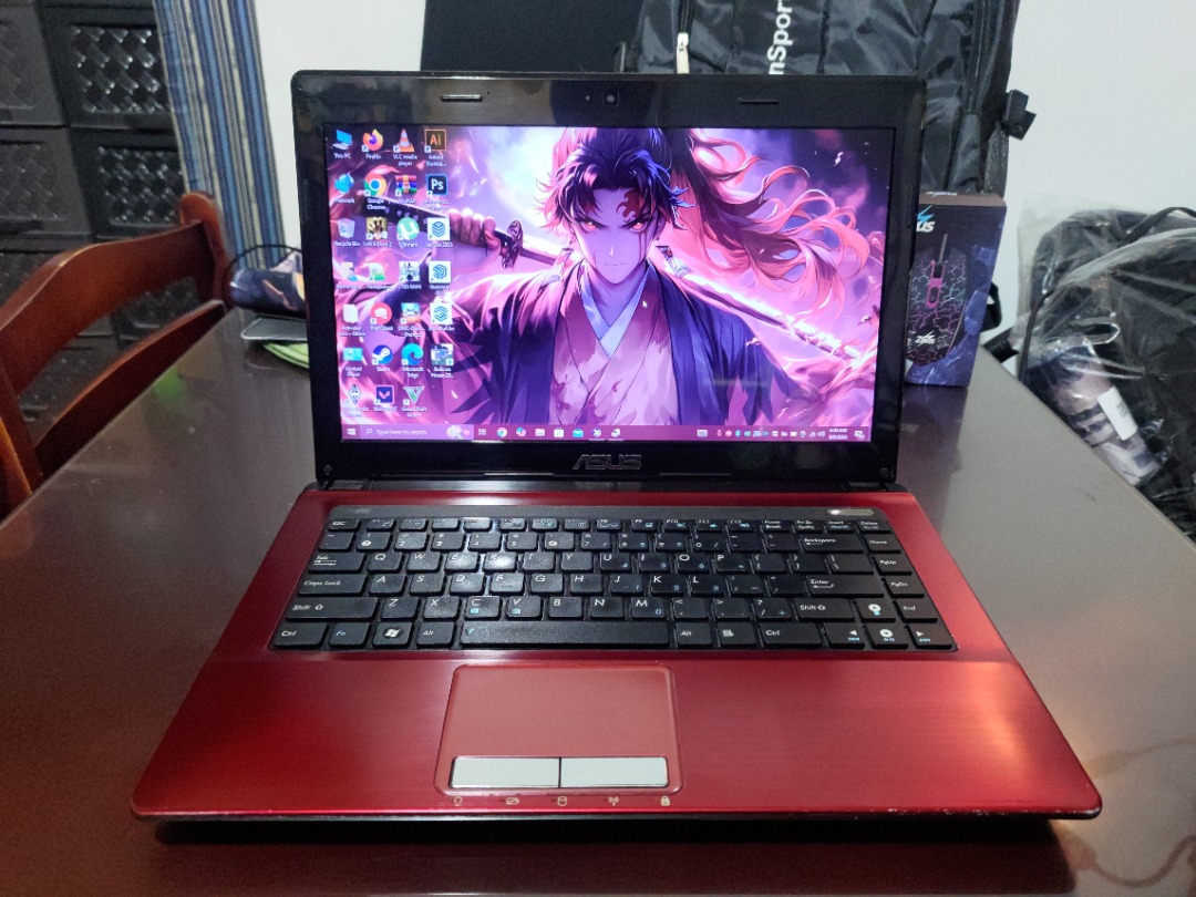 Gaming Laptop Asus 14in Core i7 9th Gen • 16gb ram • Nvidia 610M ...