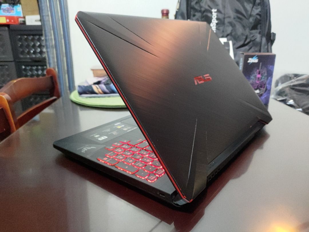 Gaming Laptop ASUS TUF 15.6in 2023 Acquired • Core i7 9th gen • 32gb ...