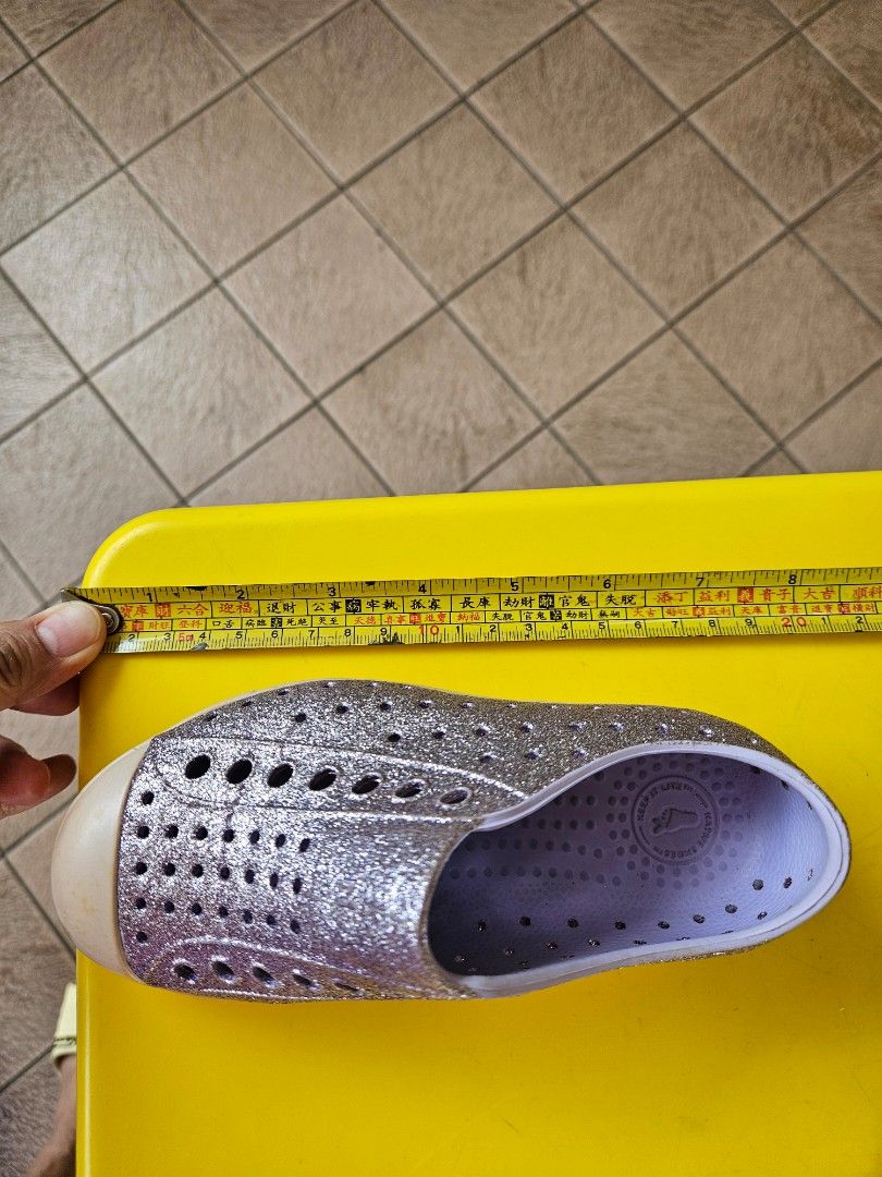 Girl toddler kid crocs sparkling shoes size C10 sole length 7.5 inches ...