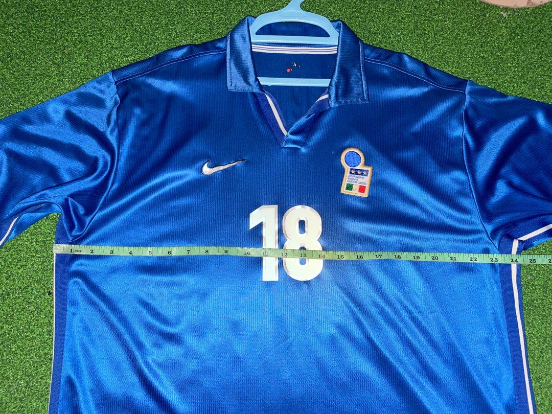 Jersey Italy kits 1998 Baggio 18 World Cup, Men's Fashion, Activewear ...