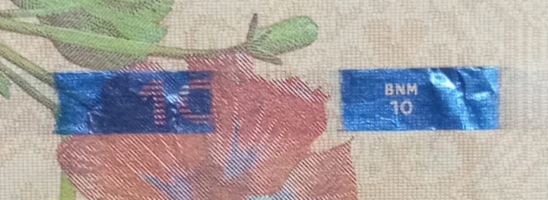 Malaysia King RM10 Unique Banknote Has Red 1C Left Dot And Orange BNM ...