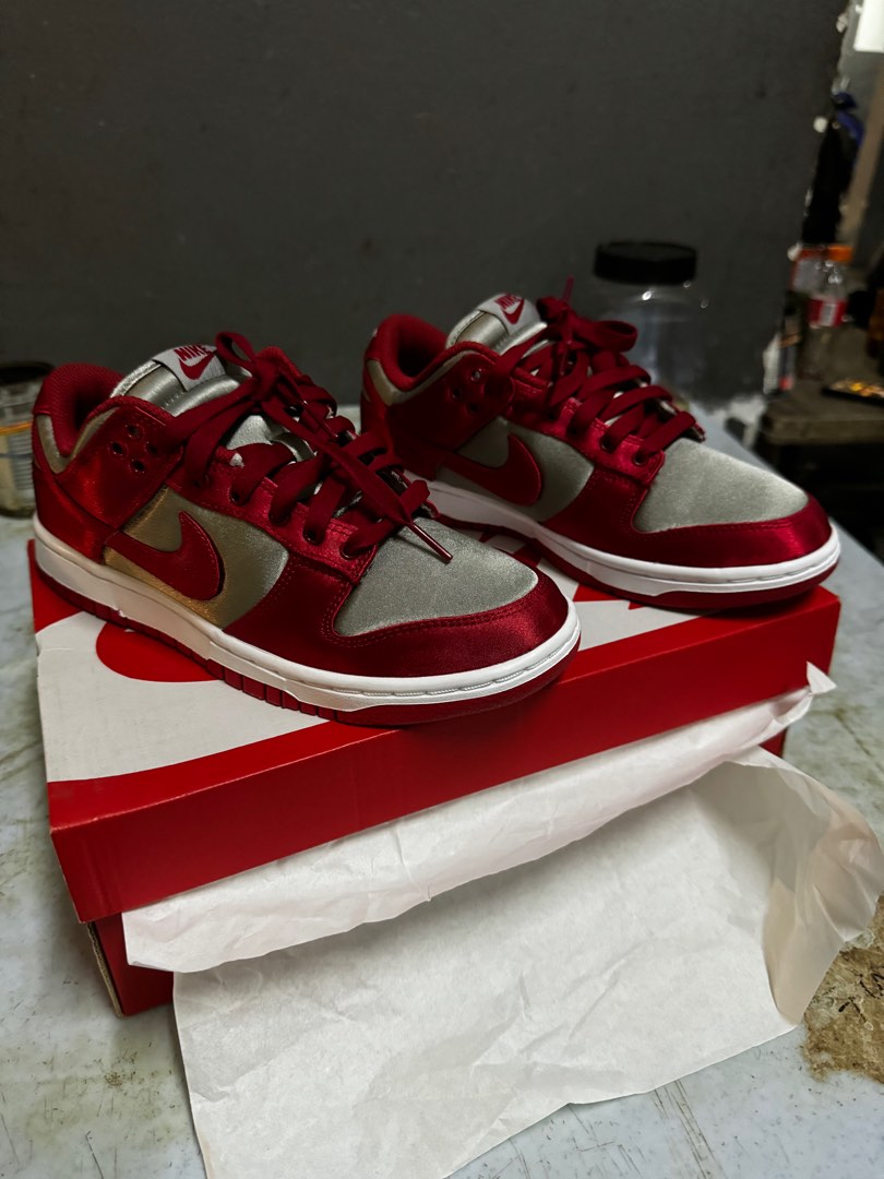 Nike Dunk Low, Men's Fashion, Footwear, Sneakers on Carousell