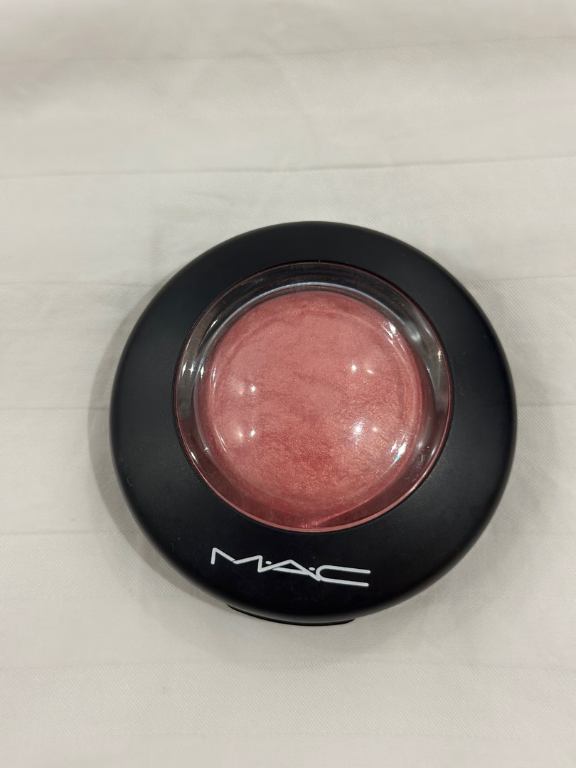 ORIGINAL MAC MINERALIZE BLUSH IN PETAL POWER, Beauty & Personal Care ...