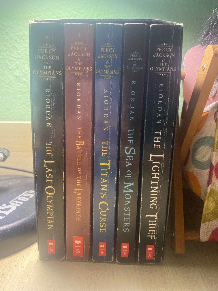 Percy Jackson and the Olympians pack, Hobbies & Toys, Books & Magazines ...