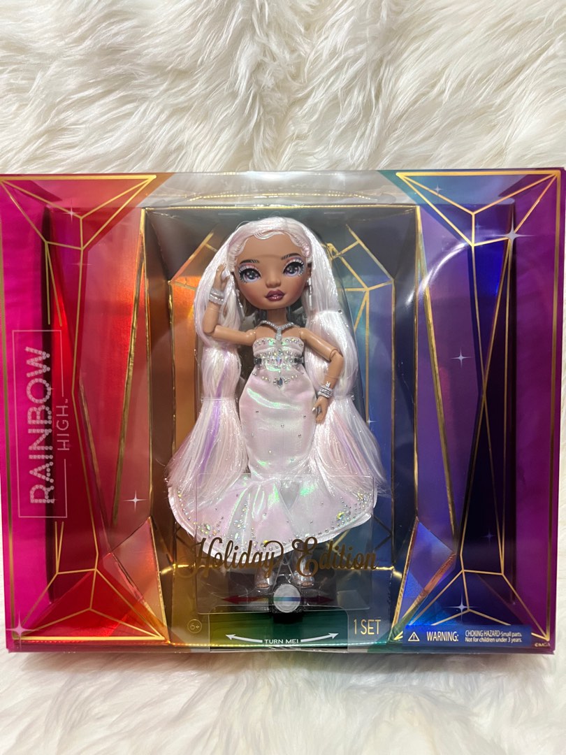 RAINBOW HIGH Holiday Edition Doll - Roxie Grand, Hobbies & Toys, Toys ...