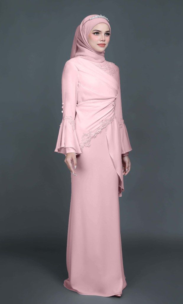 BUY/RENT trisya dress hijabistahub in dusty pink, Women's Fashion ...