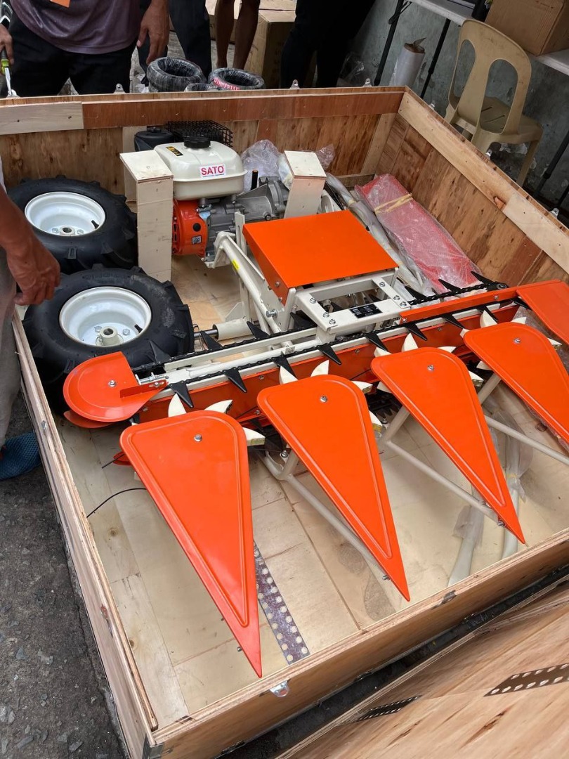 rice reaper, Commercial & Industrial, Construction Tools & Equipment on ...