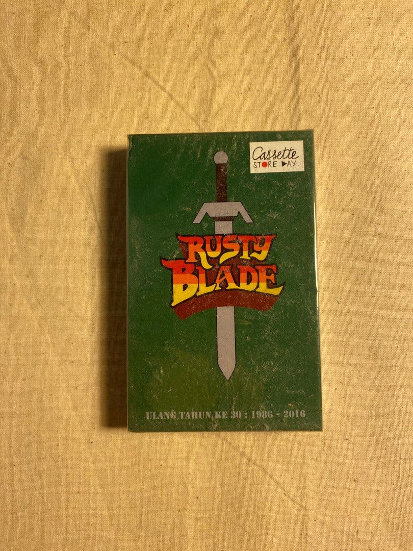 Rusty Blade "Ulang Tahun Ke 30" Cassette, Hobbies & Toys, Music & Media ...