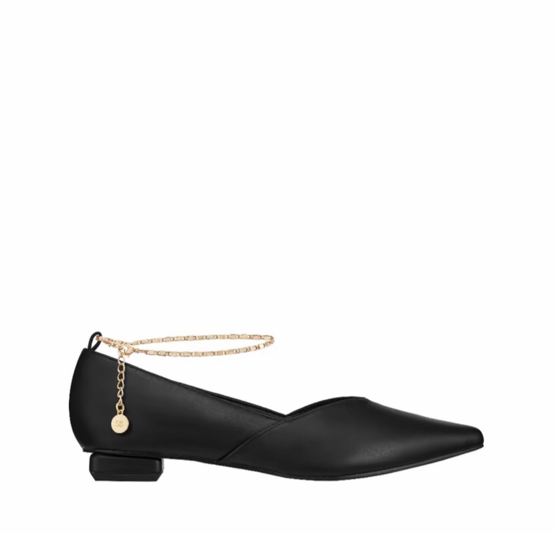 Sembonia flats, Women's Fashion, Footwear, Flats on Carousell