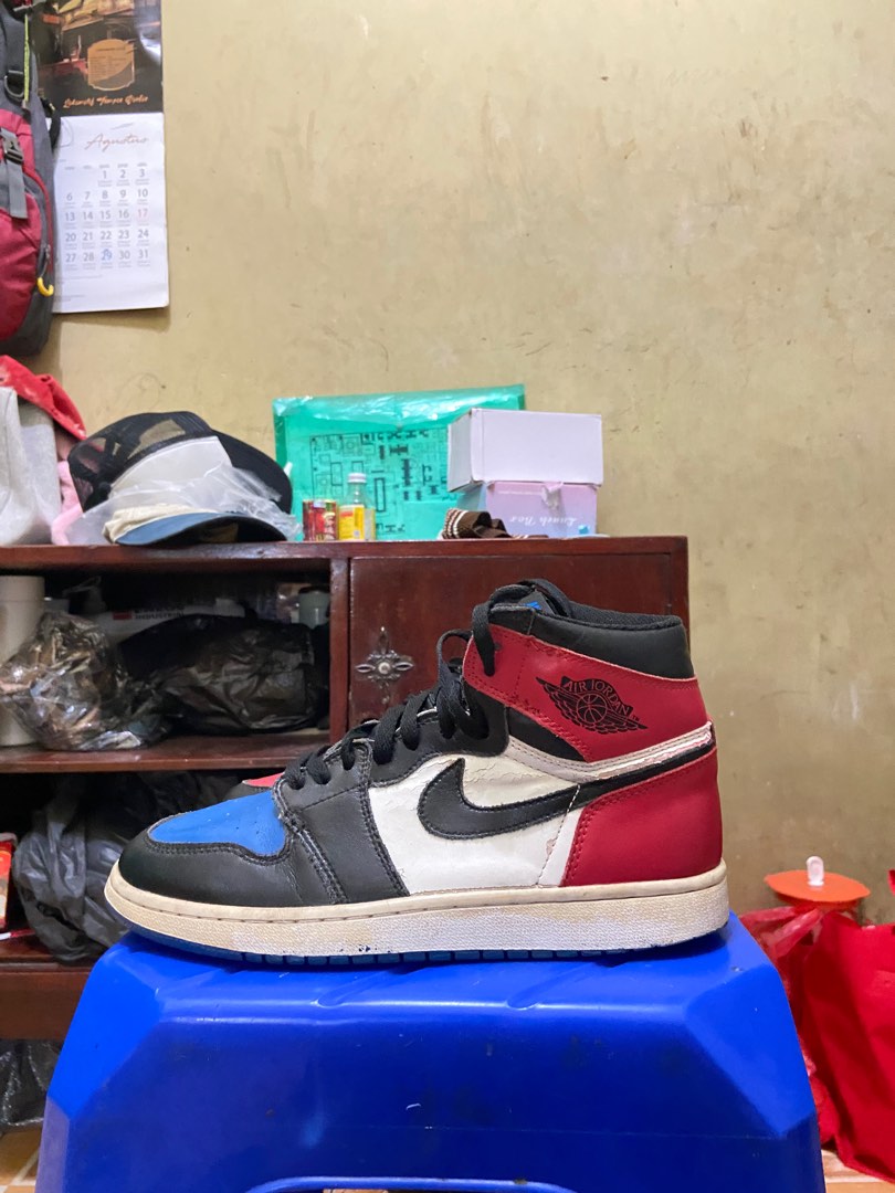 Sepatu Nike Air Jordan 1 Retro High OG Top3 Second Original, Fesyen ...