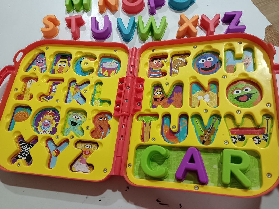 Sesame street Elmo on the go alphabet case, Babies & Kids, Infant ...