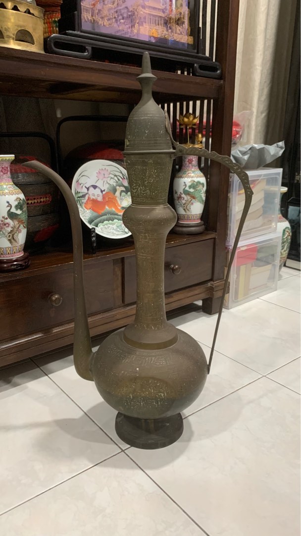 Teko Tembaga Besar 65cm, Hobbies & Toys, Collectibles & Memorabilia ...