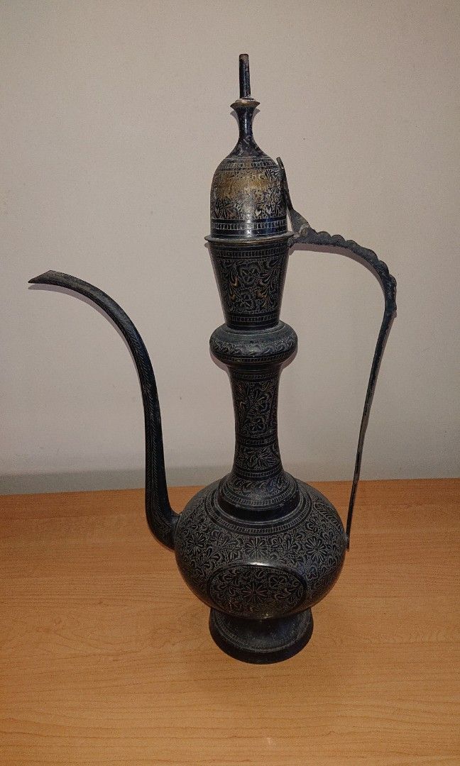 Tembaga Teko Besar, Furniture & Home Living, Home Decor, Vases ...