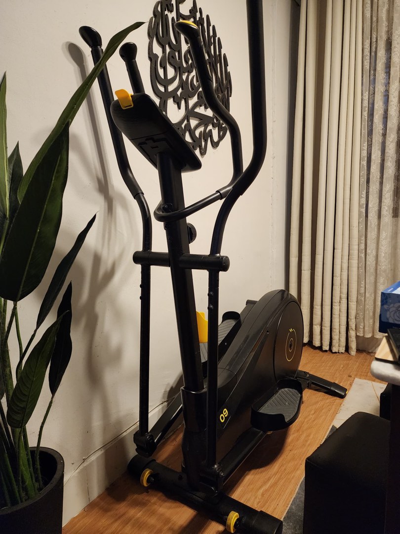 Threadmill, Sports Equipment, Exercise & Fitness, Cardio & Fitness ...