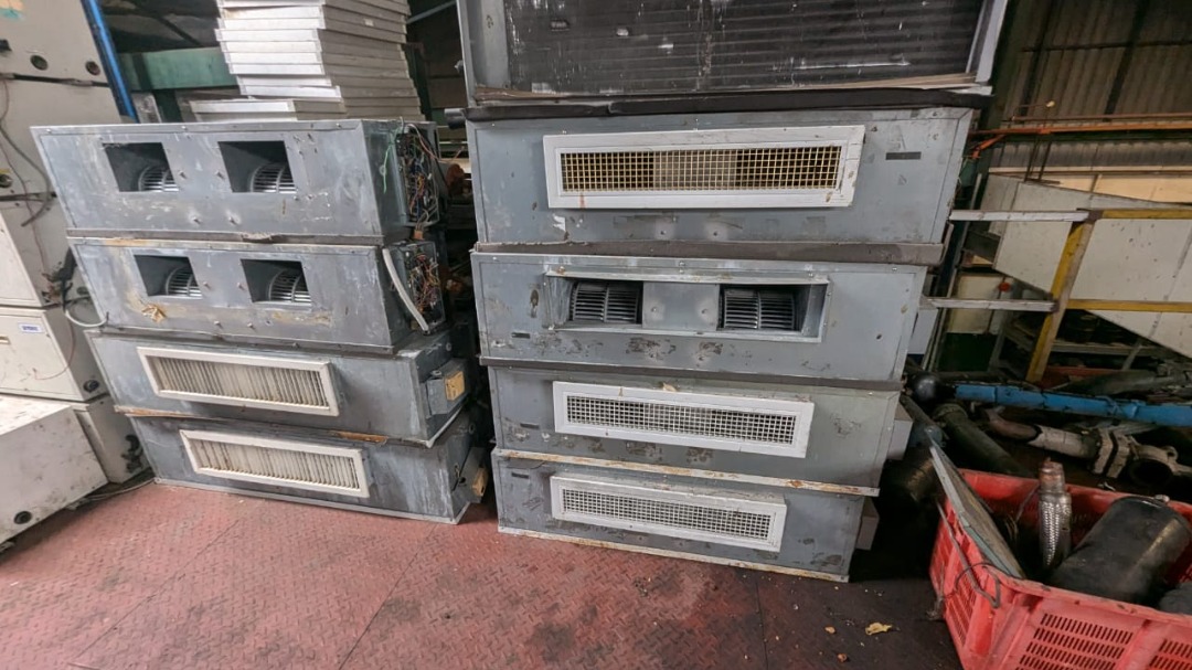 York 5HP Ceiling Concealed, Everything Else, Others on Carousell