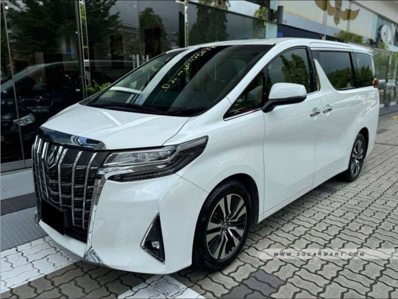 TOYOTA ALPHARD ELEGANCE MR (AUTO), Cars, Used Cars on Carousell