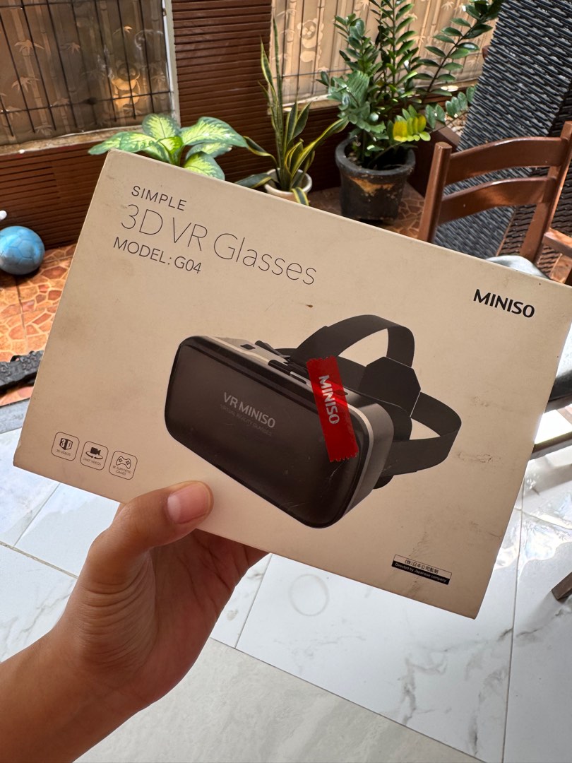 3D VR Glasses Miniso, Toys & Collectibles, Lainnya di Carousell