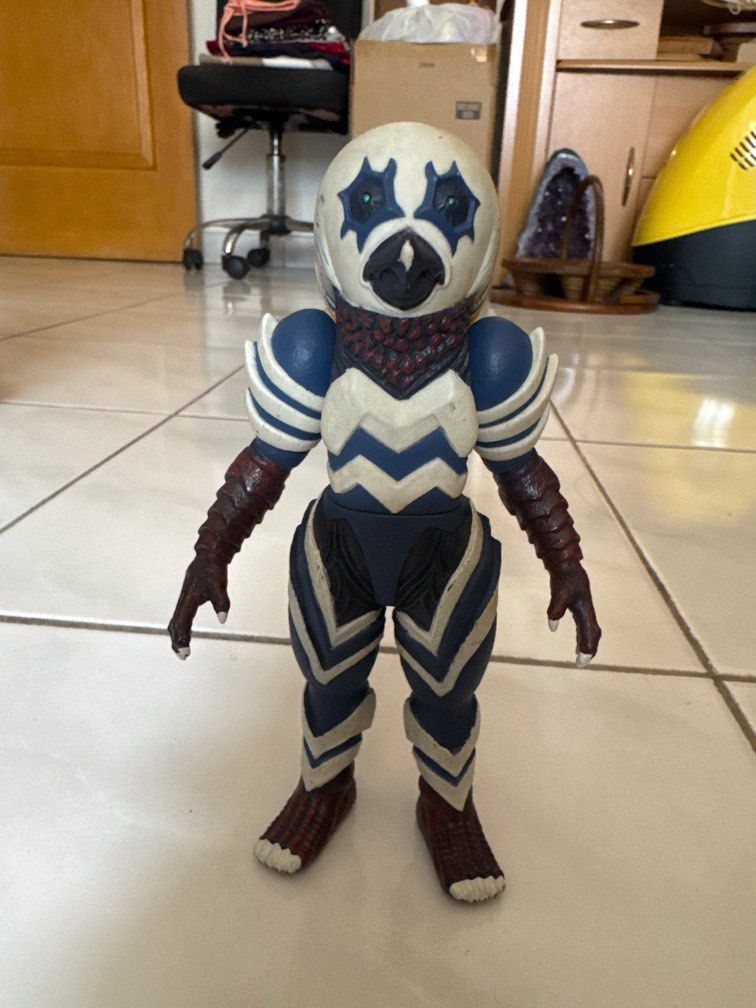 Bandai 2006 Alien Guts Ultraman, Hobbies & Toys, Toys & Games on Carousell