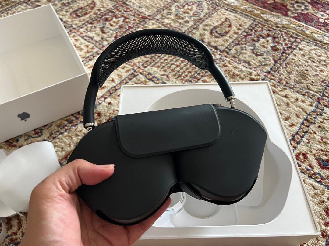 Apple Airpods Max (Space Grey), Audio, Headphones & Headsets on Carousell