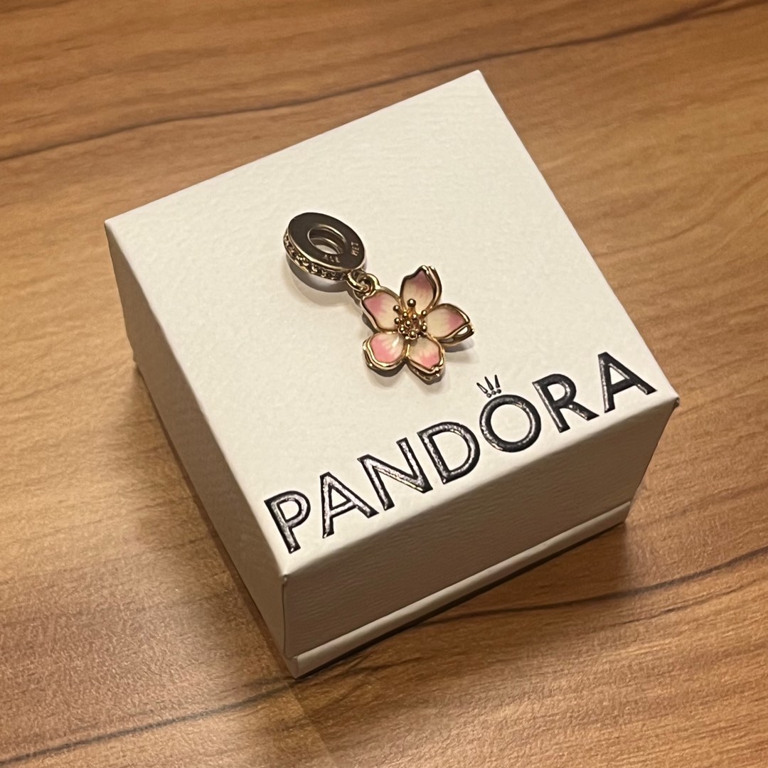 Authentic pandora sakura gold, Women's Fashion, Jewelry & Organisers, Charms on Carousell