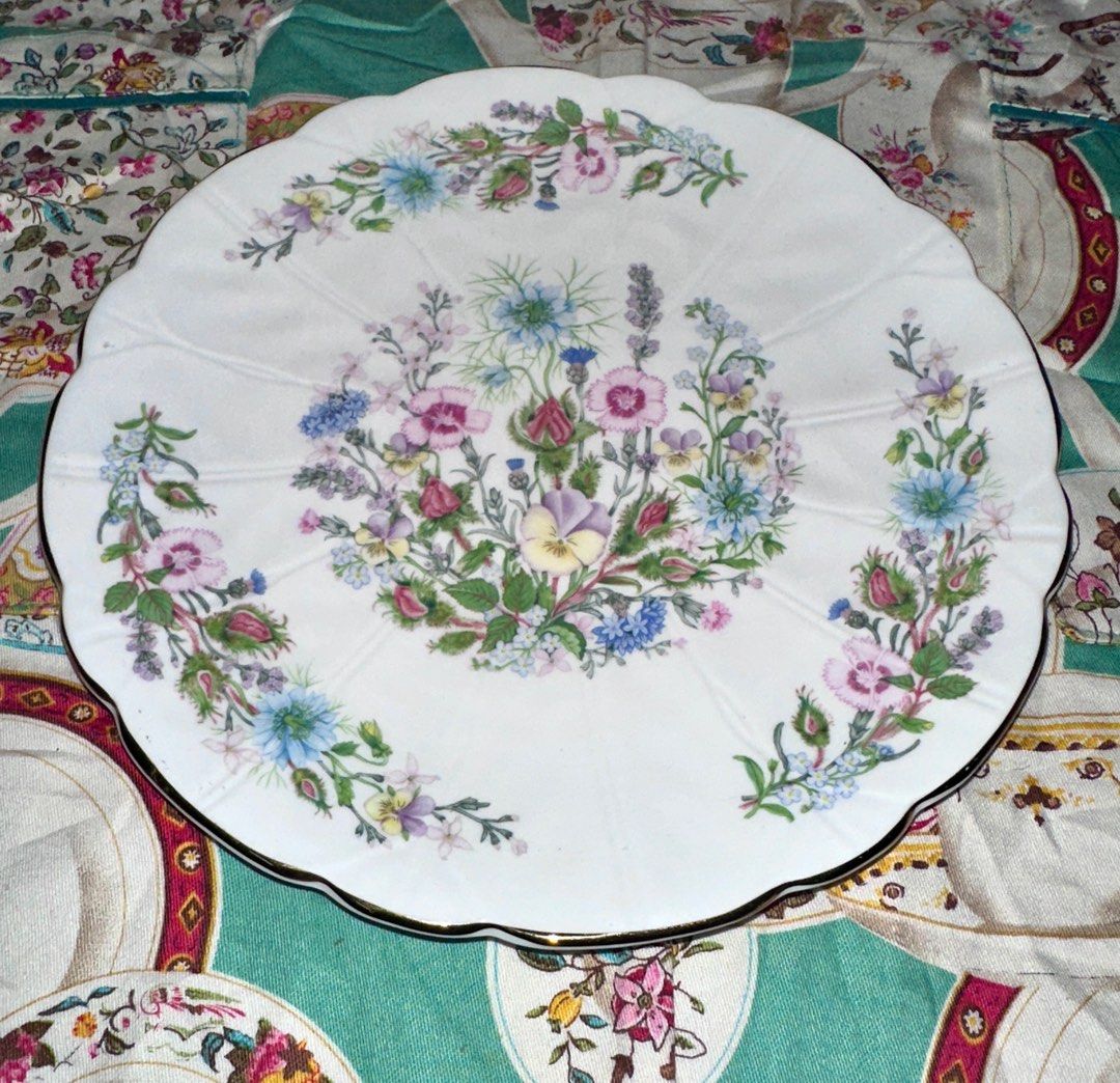 Aynsley Wild Tudor Starter / Dessert Plate with Scalloped Rim ...
