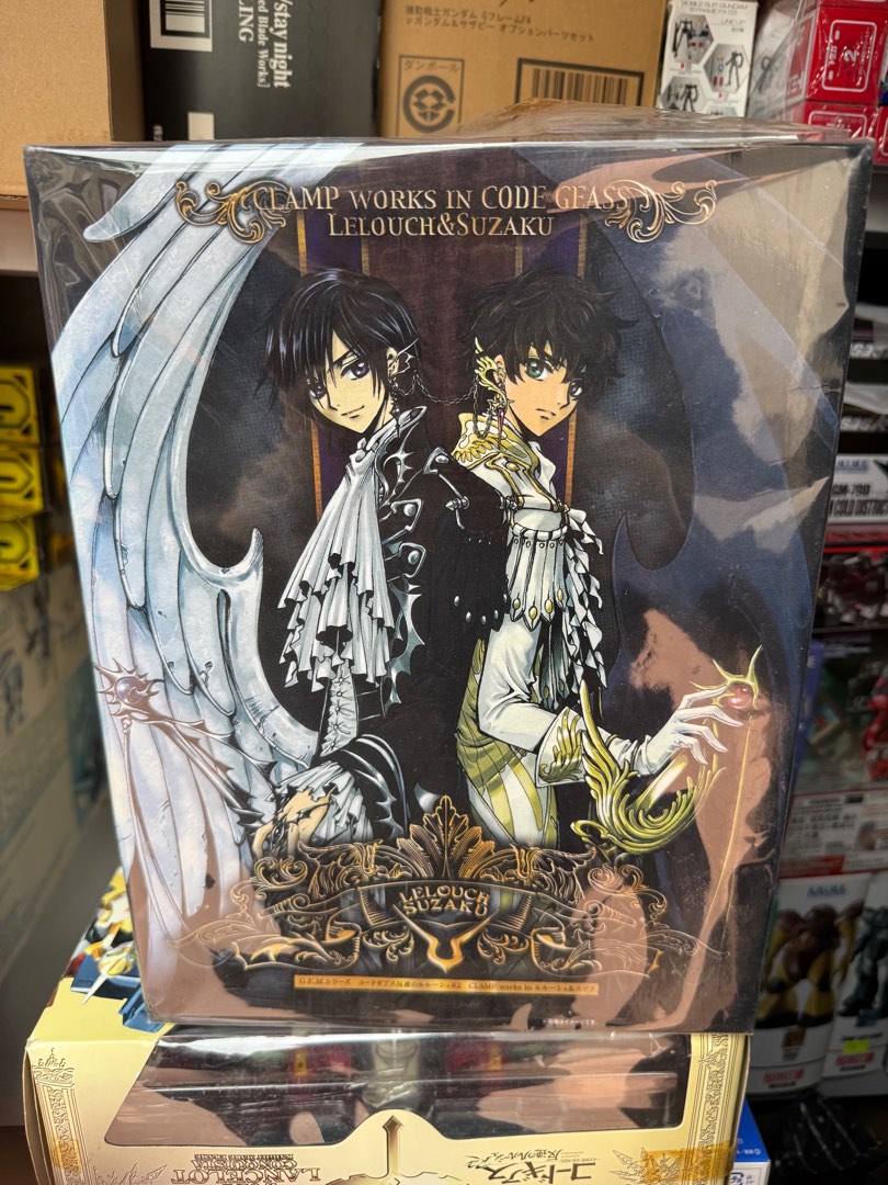 Clamp works code geass Lelouch & Suzaku, 興趣及遊戲, 玩具 & 遊戲類 - Carousell