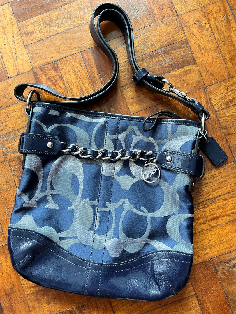 Coach Navy Blue F19820 Crossbody Bag, Women's Fashion, Bags & Wallets ...